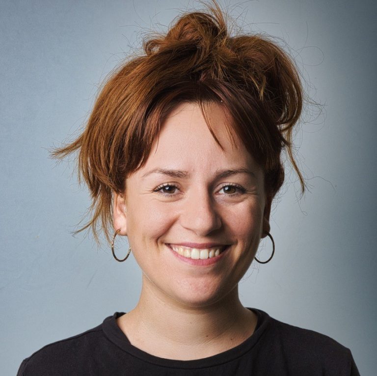 Laure Perrin - Ruelle de l'avenir